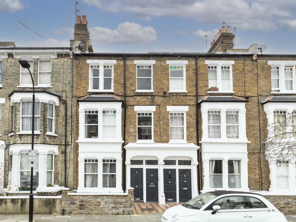 2 bed flat for sale in Percy Road, London W12 - Zoopla