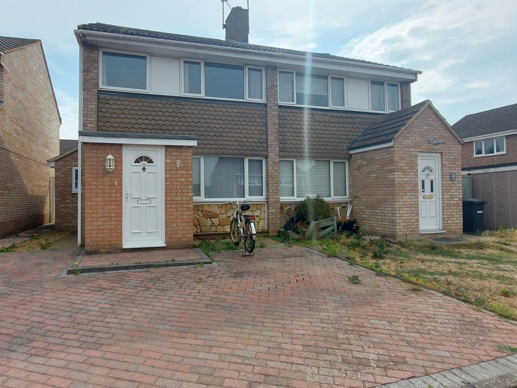 3 bed property to rent in Douglas Court, Kettering NN15 - Zoopla