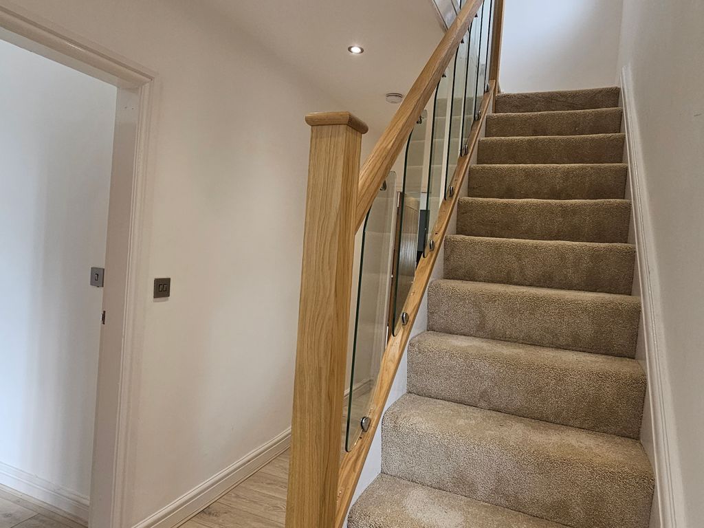 3 bed semi-detached house to rent in School Lane, Manchester M20, £ ...