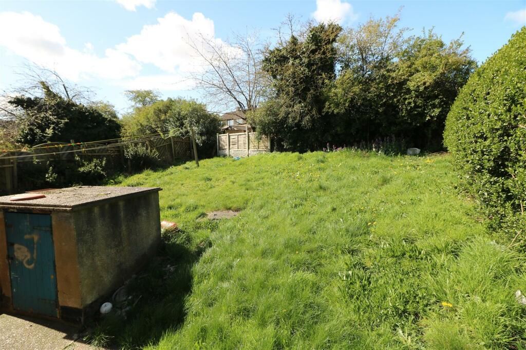 3 bed semi-detached house to rent in Kier Place, Rotherham S62, £850 ...