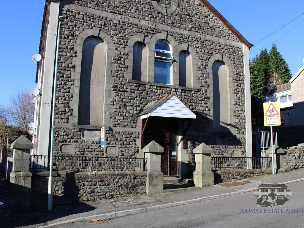 1 bed flat to rent in Victoria Street, Tonypandy, Rhondda Cynon Taff ...