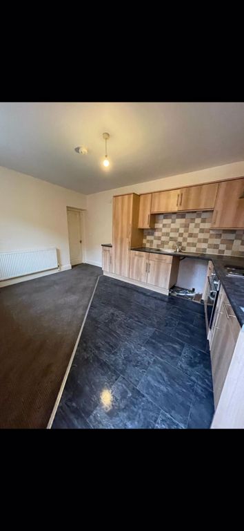 2 bed flat to rent in Chapelgate Court, Retford DN22 - Zoopla