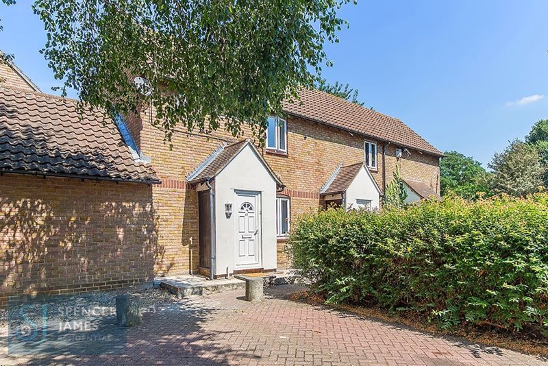 1 bed end terrace house for sale in Alestan Beck Road, Beckton E16 - Zoopla