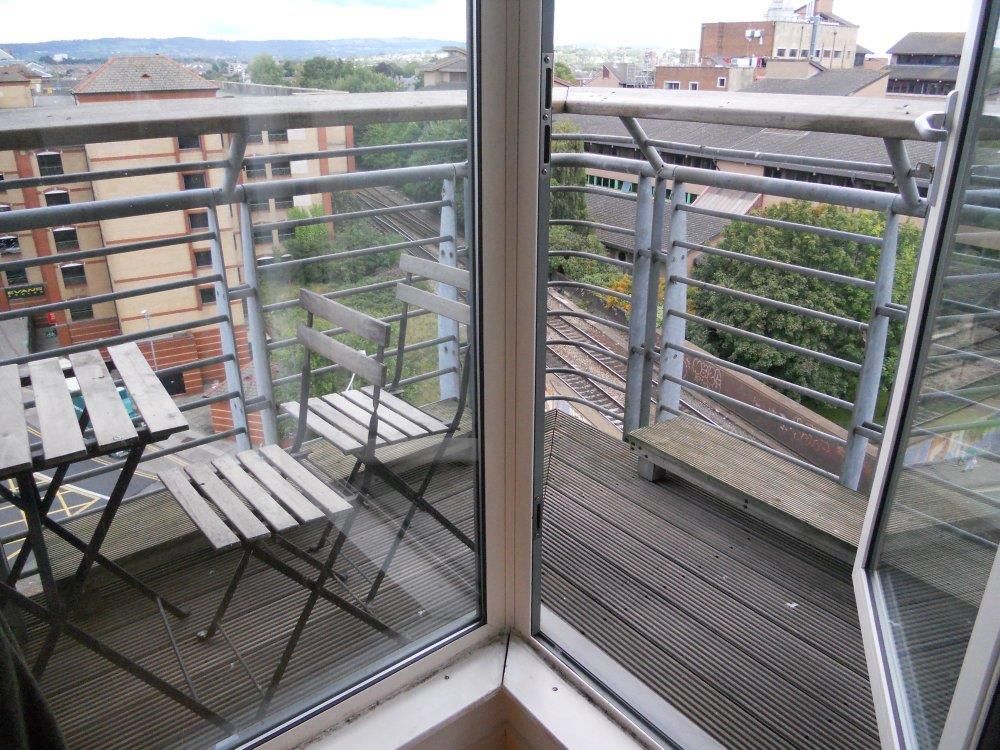 2 bed flat to rent in Queen Street, The Aspect, Cardiff CF10, £1,150 ...