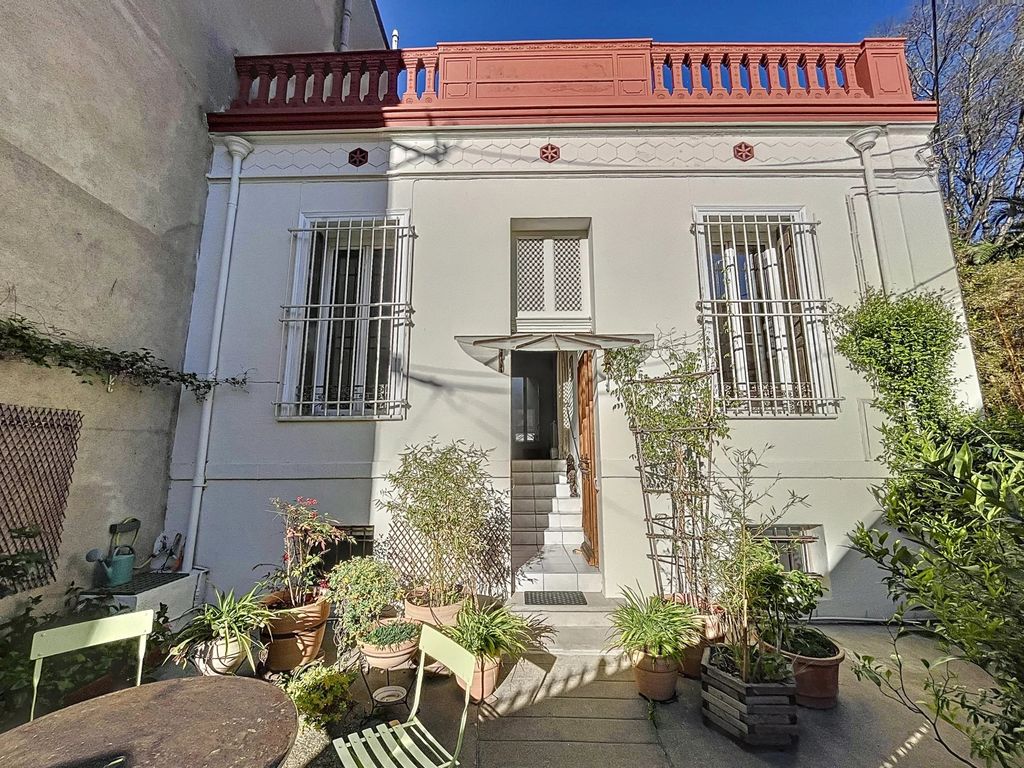 3 bed detached house for sale in Perpignan, Gare, 66000, France, £ ...