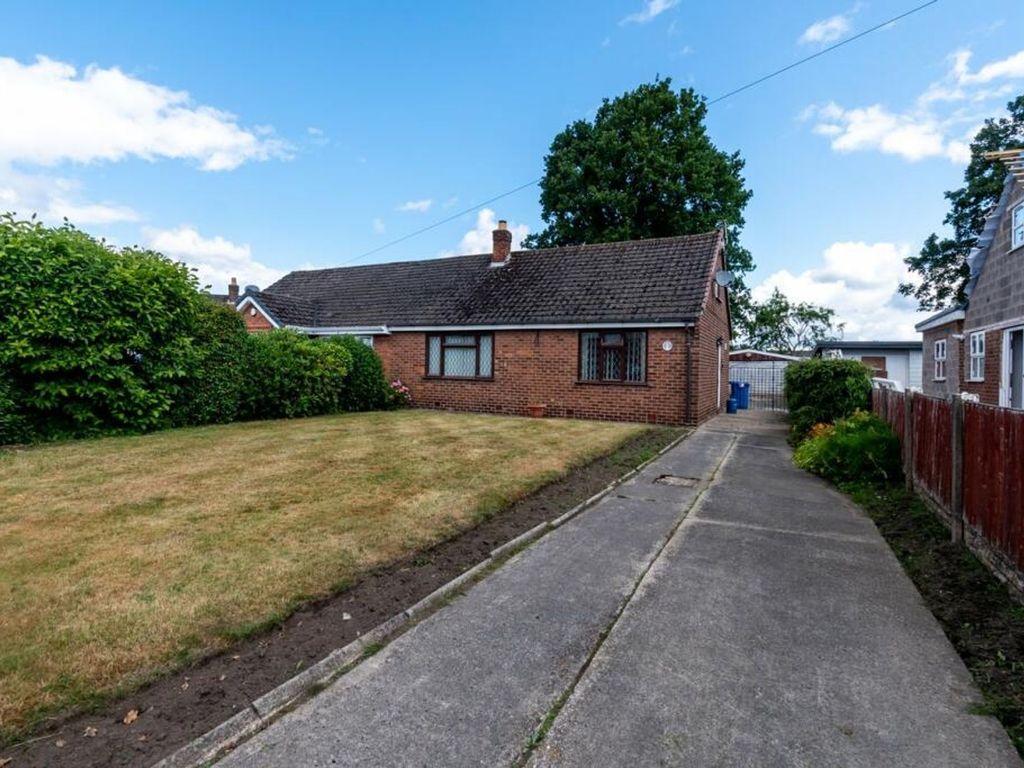 2 Bed Semi Detached Bungalow For Sale In Clive Avenue Warrington Wa2