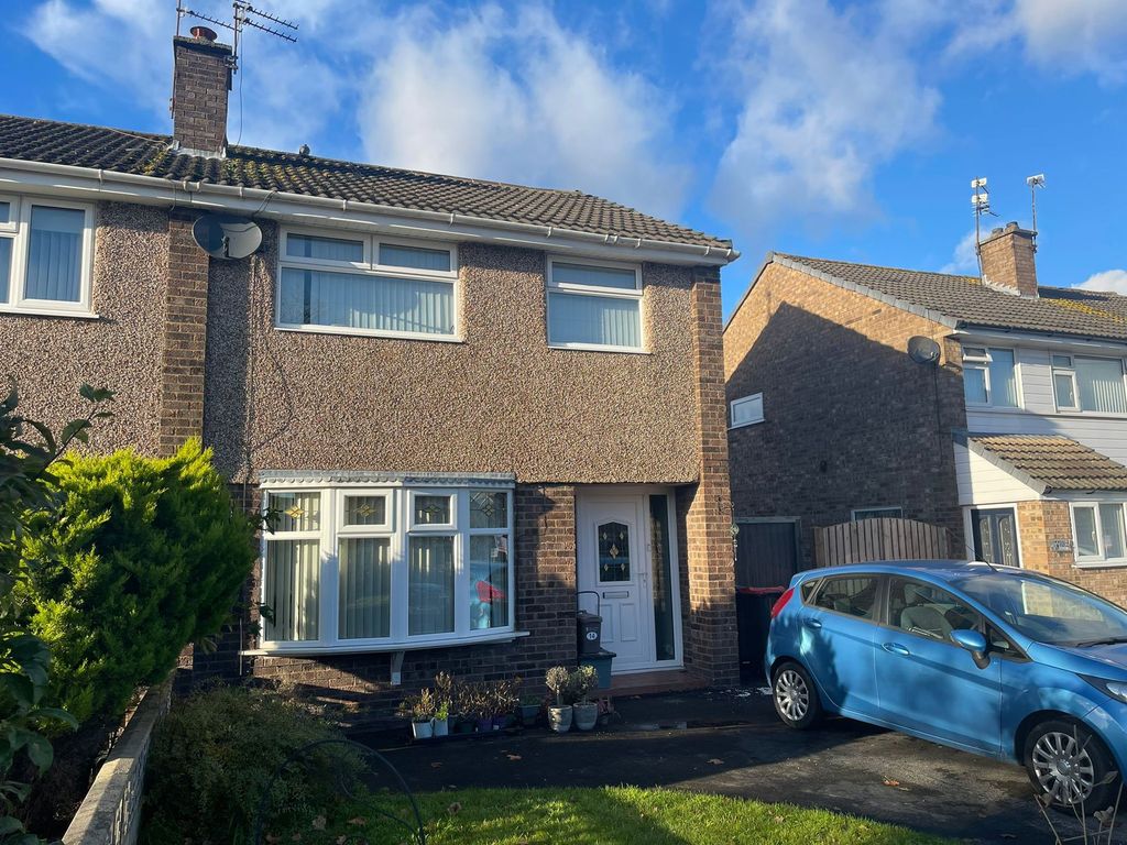 3 Bed Semi Detached House For Sale In Hope Farm Road Great Sutton