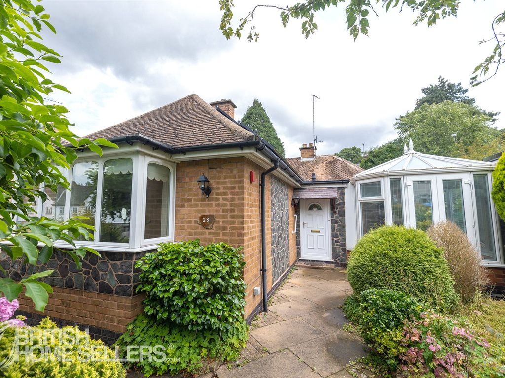 2 Bed Bungalow For Sale In Hill Rise Woodhouse Eaves Loughborough