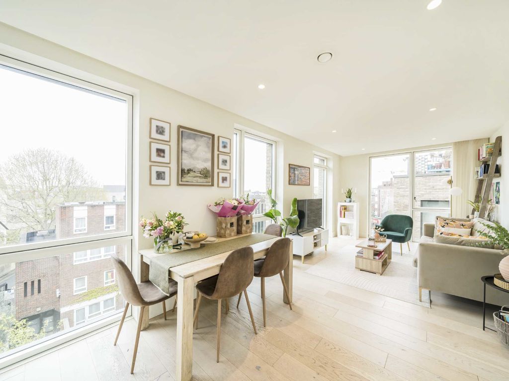 2 bed flat for sale in West Row, London W10, £745,000 - Zoopla