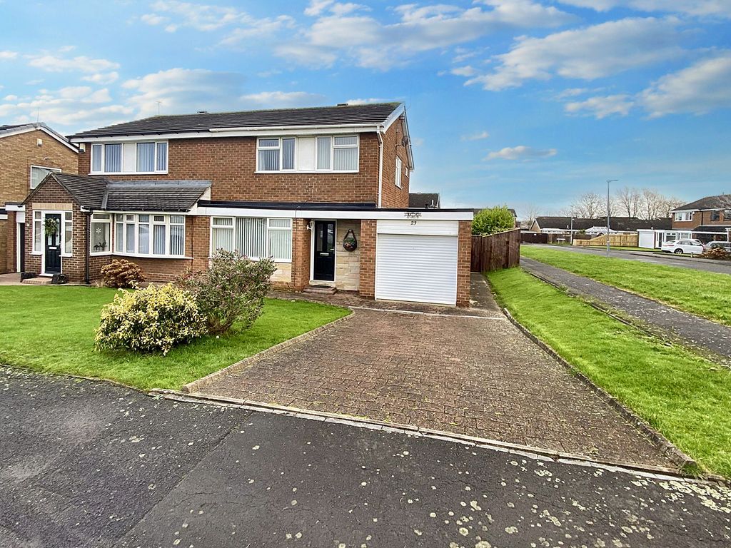 3 Bed Semi Detached House For Sale In Porchester Drive Cramlington