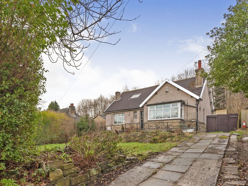 4 bed detached bungalow for sale in Wiggan Lane, Sheepridge ...