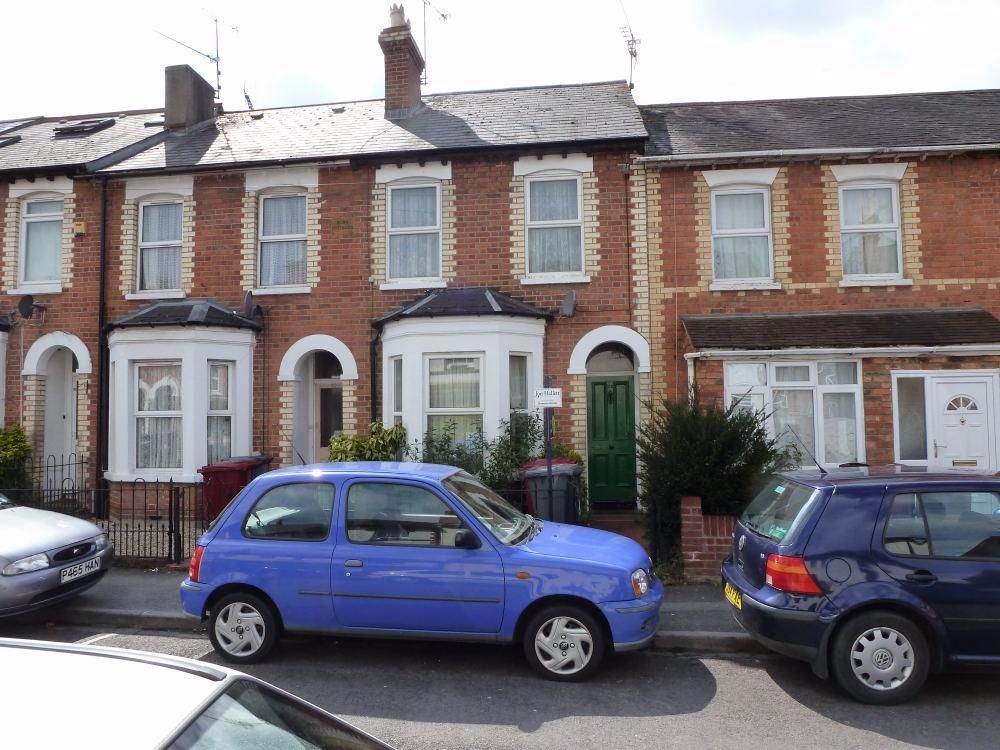 4 bed terraced house to rent in Blenheim Road, Reading RG1, £1,800 pcm - Zoopla
