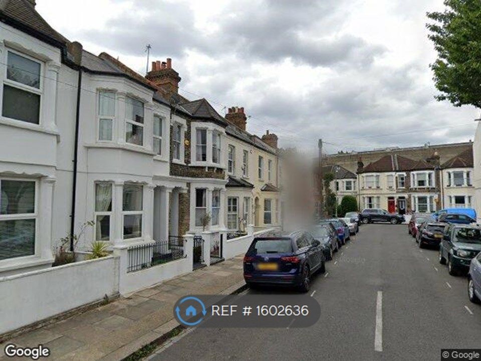 2 bed maisonette to rent in Avening Road, London SW18 - Zoopla