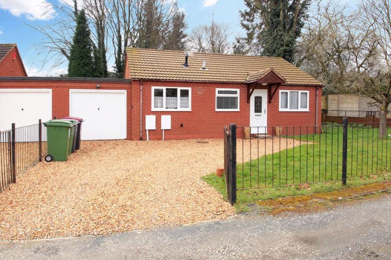 2 bed bungalow for sale in Parish Drive, Hadley, Telford TF1, £205,000 ...