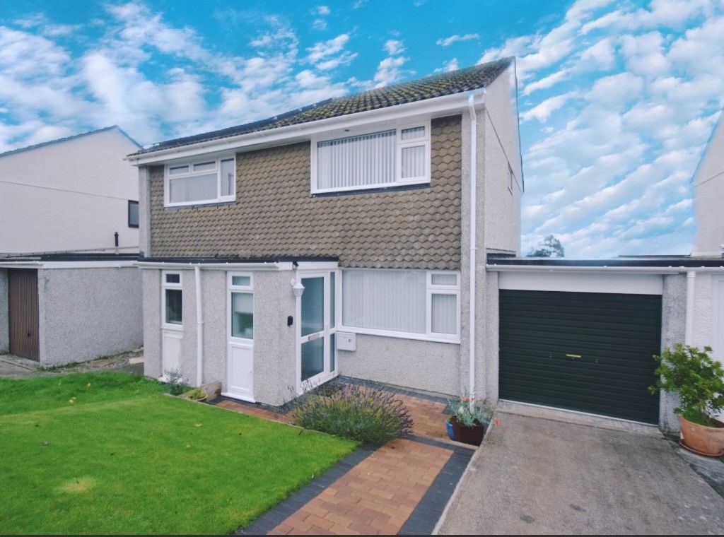 2 bed semi-detached house to rent in Trefusis Road, Falmouth TR11, £ ...