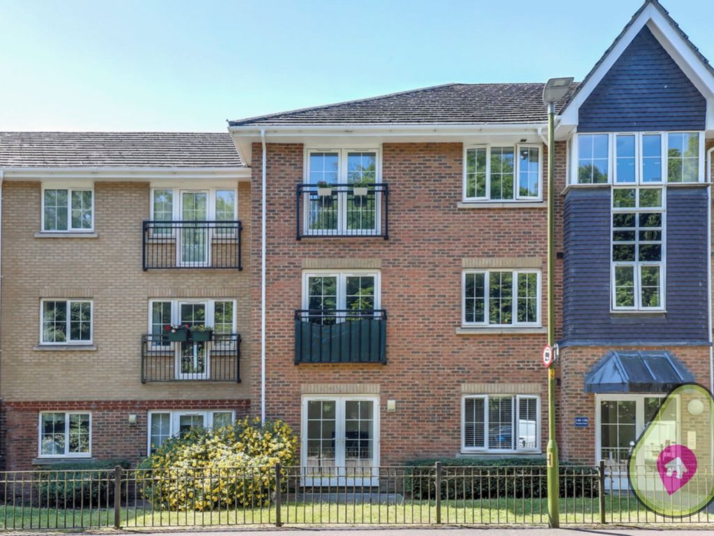 2 bed flat for sale in Priestley Road, Stevenage, Hertfordshire SG2, £ ...