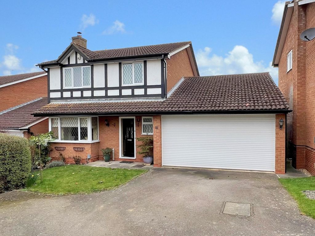 4 Bed Detached House For Sale In Frosty Hollow East Hunsbury