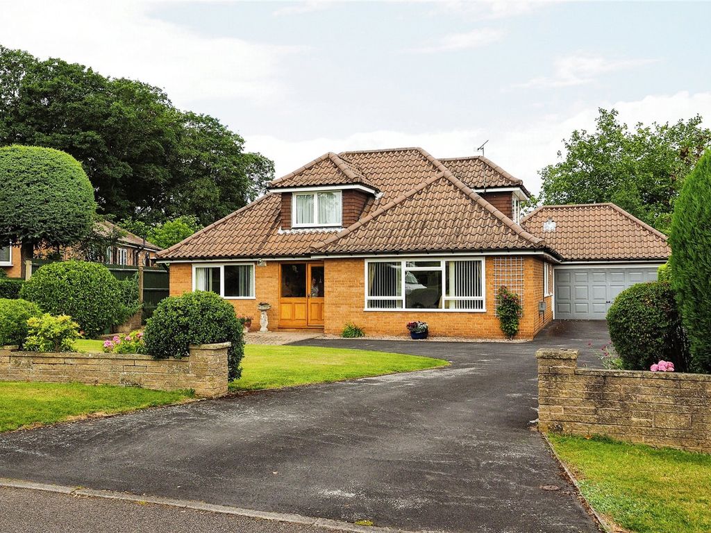 3 bed bungalow for sale in Eagle Close, Beeston, Nottingham ...