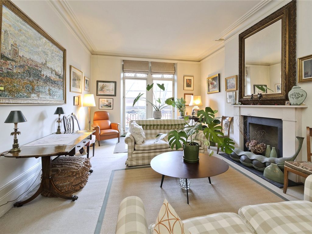 4 bed flat for sale in Tite Street, Chelsea, London SW3 - Zoopla