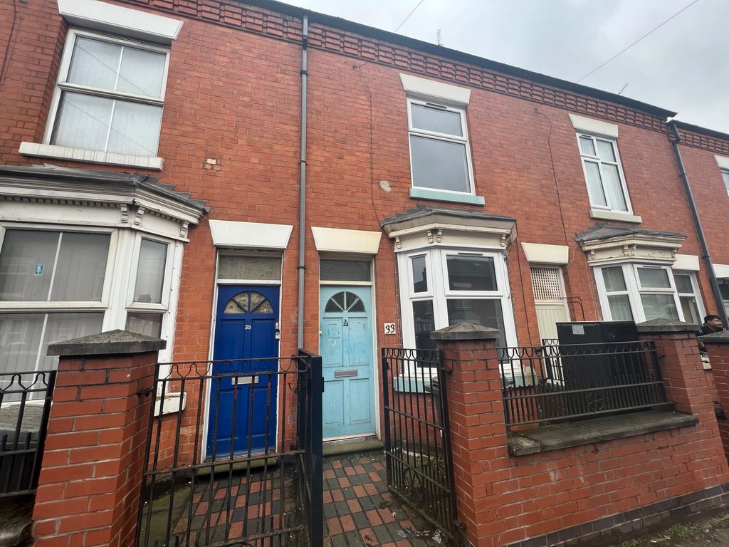 2 bed terraced house to rent in Marfitt Street, Leicester LE4, £925 pcm ...