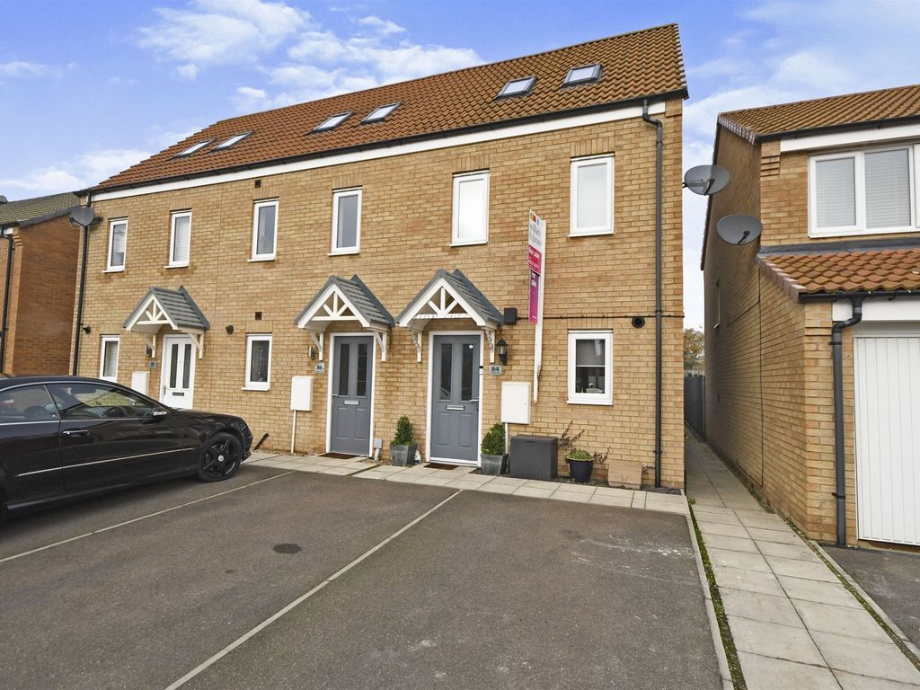 3 bed end terrace house for sale in Ferrous Way, North Hykeham, Lincoln ...