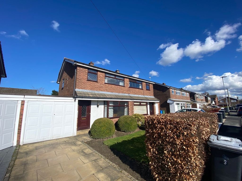 3 Bed Semi Detached House For Sale In Chapel Cross Road Fearnhead