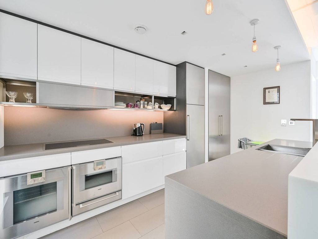 2 bed flat for sale in Hollen Street, Soho, London W1F, £2,600,000 - Zoopla