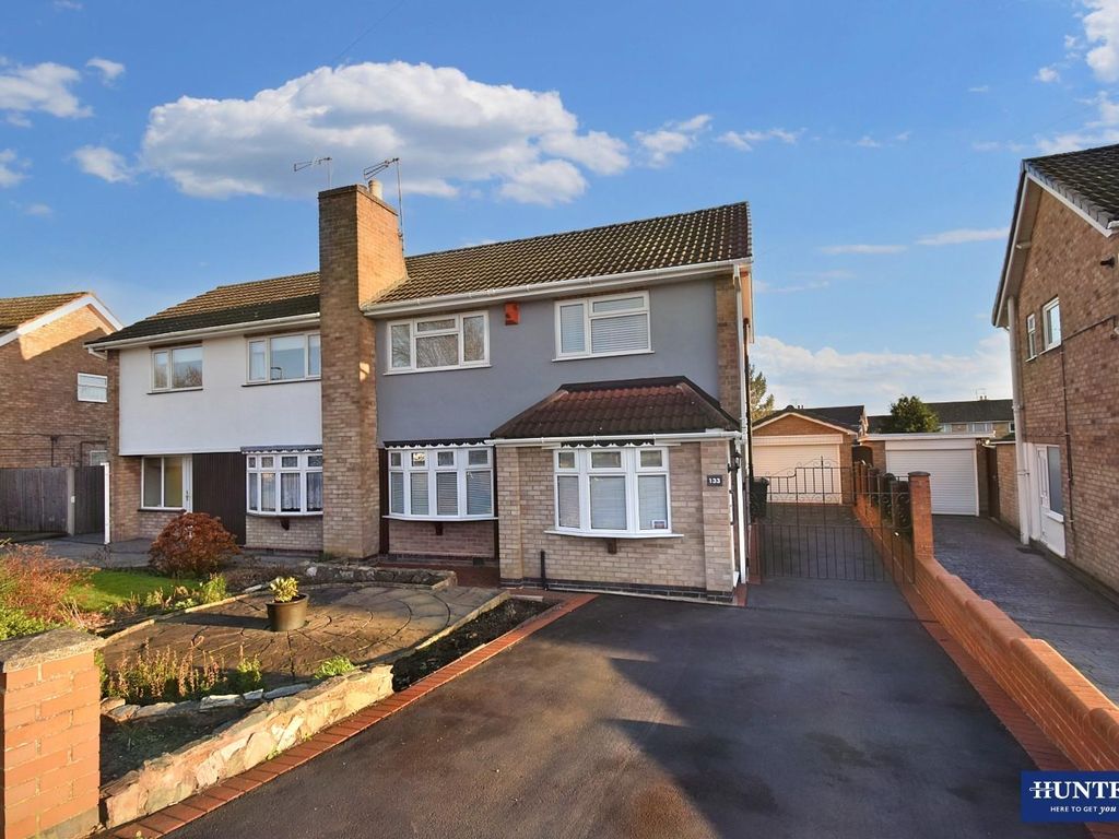 4 Bed Semi Detached House For Sale In Dorset Avenue Wigston Le18 £