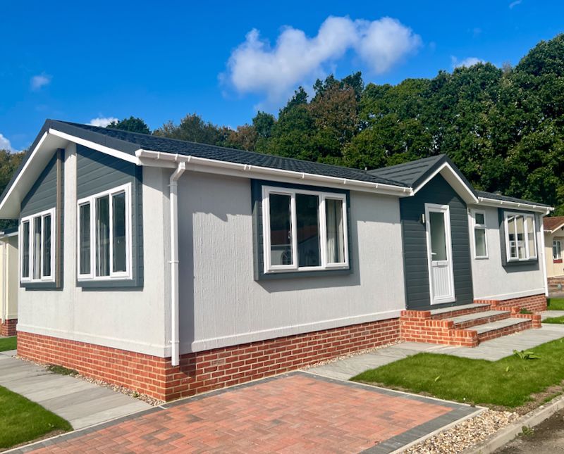 New home, 2 bed mobile/park home for sale in Waterend Park, Old Basing ...