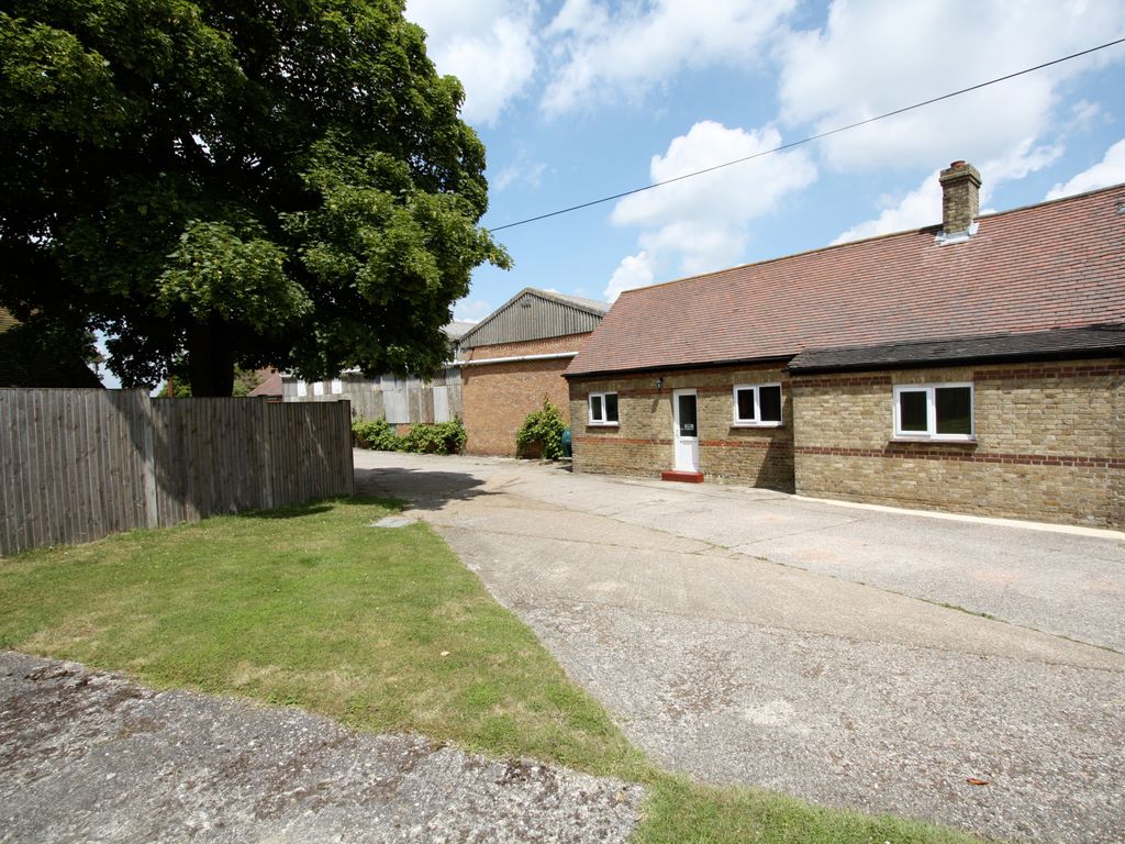 2 bed cottage to rent in Eastling Road, Faversham ME13, £1,100 pcm - Zoopla