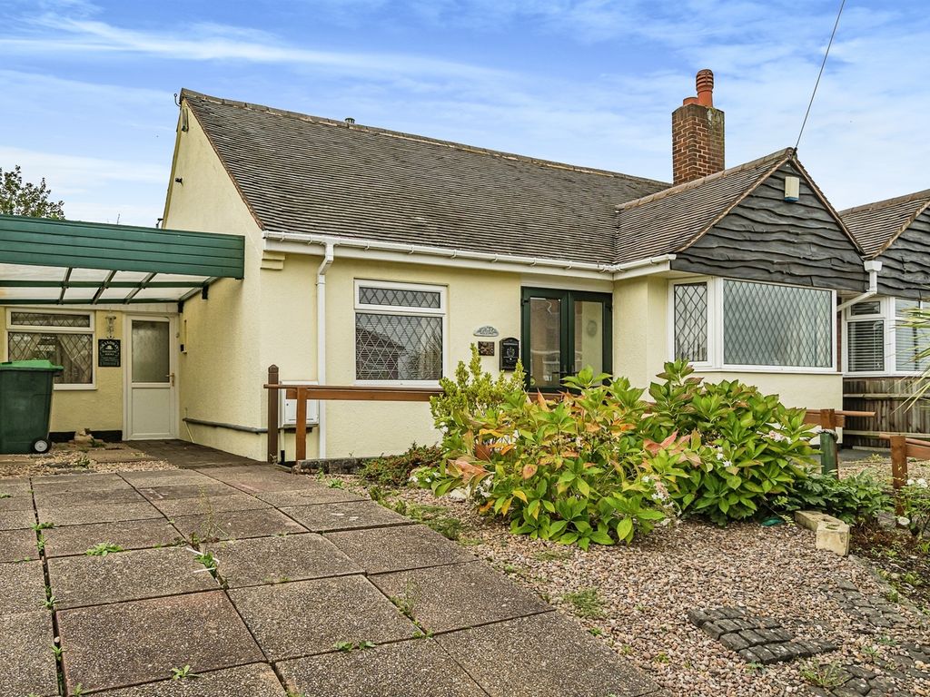 2 Bed Semi Detached Bungalow For Sale In Ashtree Road Tividale