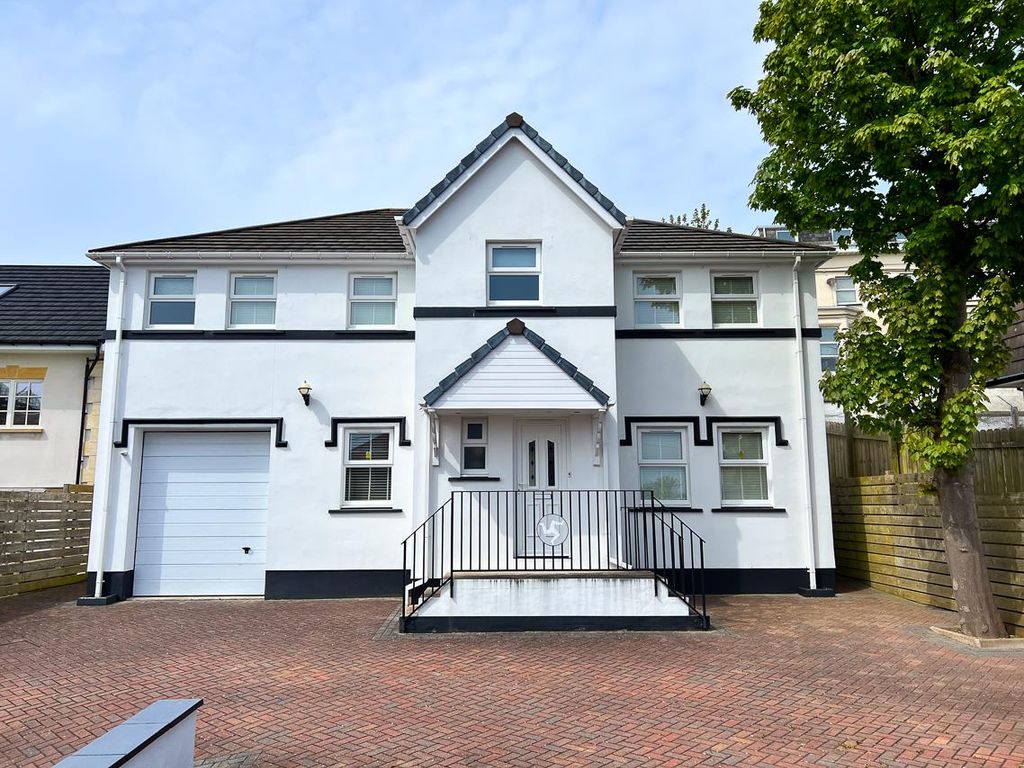 4 bed detached house for sale in Victoria Road, Douglas, Isle Of Man ...