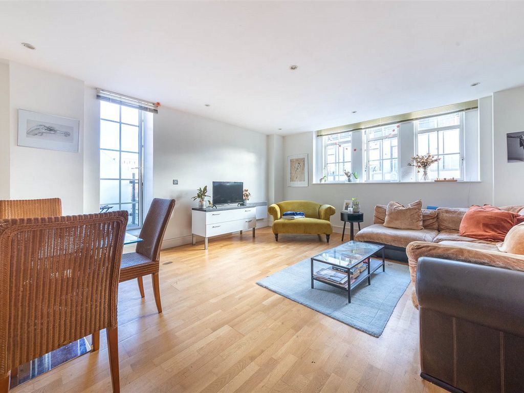 3 bed flat to rent in Romney House, 47 Marsham Street, London SW1P, £ ...