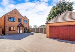 4 bed detached house for sale in Birmingham Road, Lickey End ...
