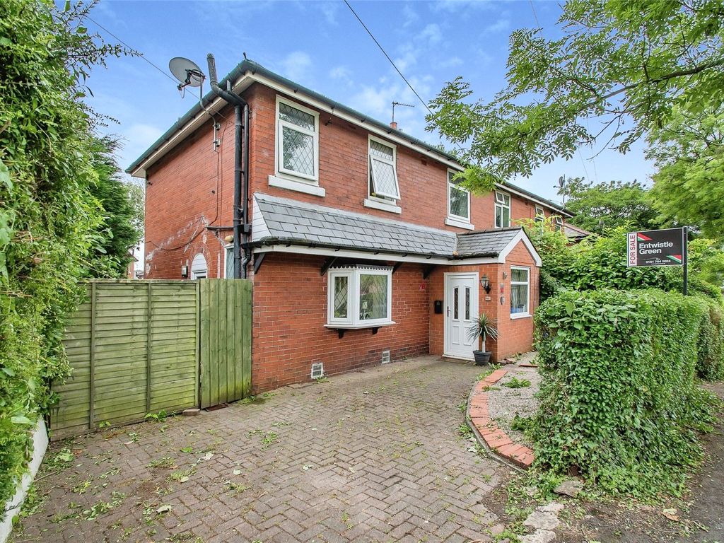 3 Bed Semi Detached House For Sale In Palatine Drive Walmersley Bury
