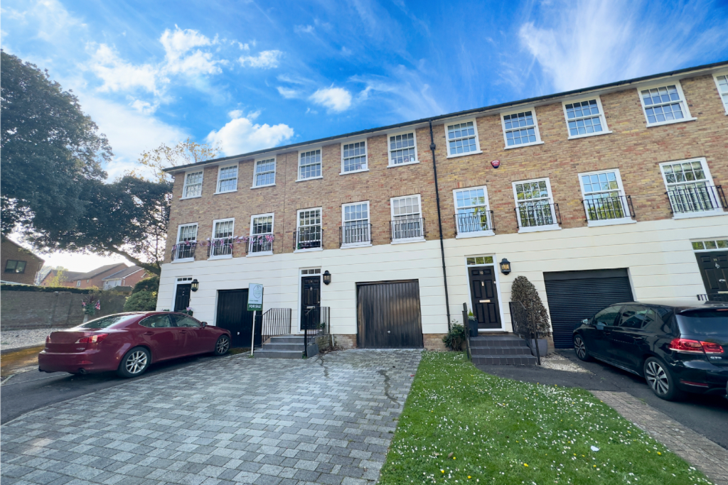 4 bed terraced house for sale in Addelam Close, Deal CT14 - Zoopla