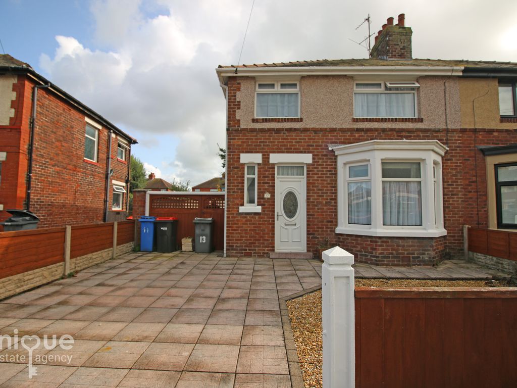 3 Bed Semi Detached House For Sale In Oxford Road Fleetwood Fy7 £