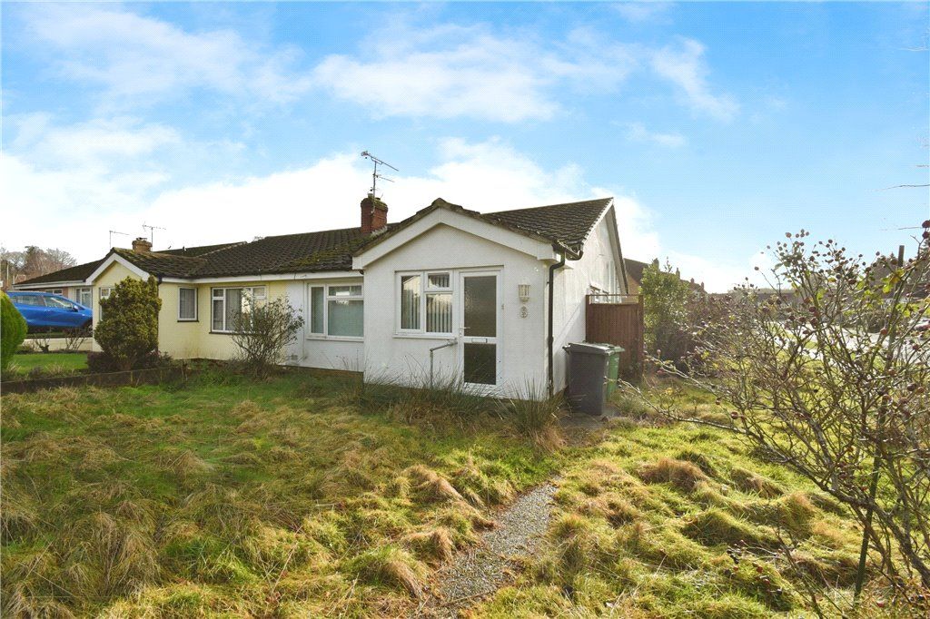 2 Bed Semi Detached Bungalow For Sale In Cerne Close North Baddesley