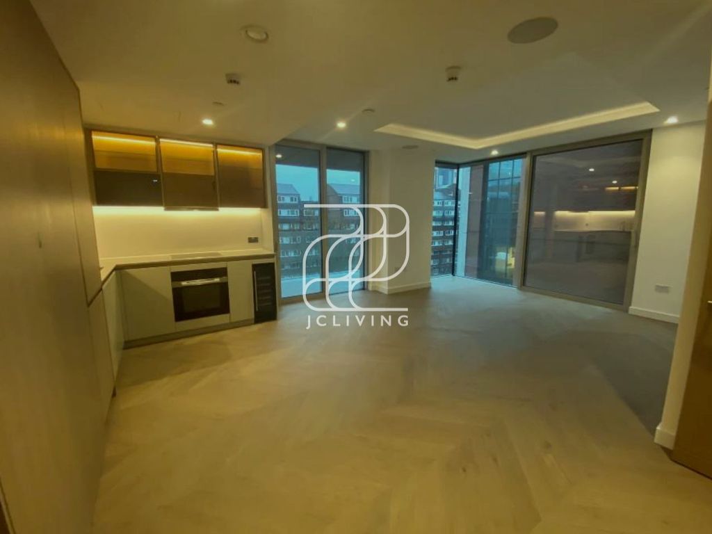 1 bed flat to rent in Minories, London EC3N, £3,402 pcm - Zoopla