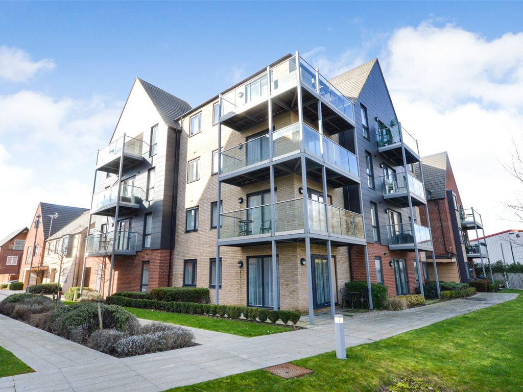 1 bed flat for sale in River View, Bishops Stortford, Hertfordshire ...