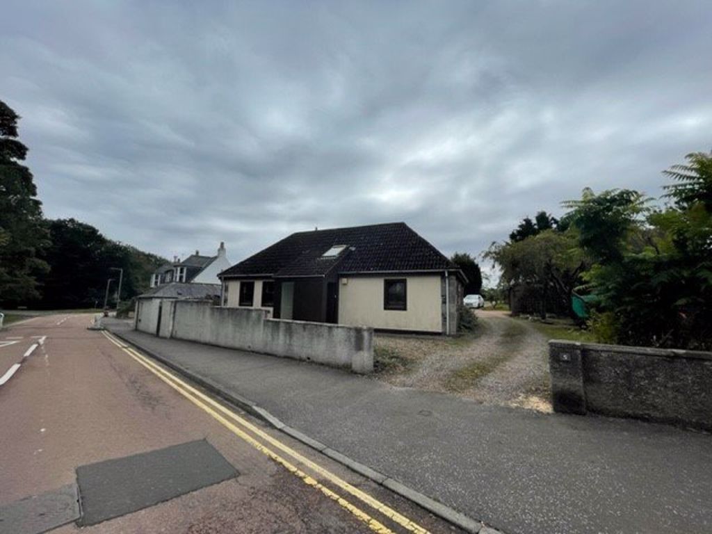 2 bed detached house to rent in Main Street, Leuchars, Fife KY16 - Zoopla