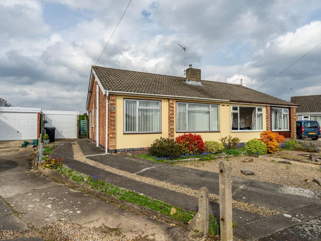 2 Bed Semi Detached Bungalow For Sale In Heather Croft Huntington
