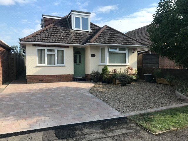 4 bed bungalow for sale in Oakleigh Crescent, Rushington, Southampton ...