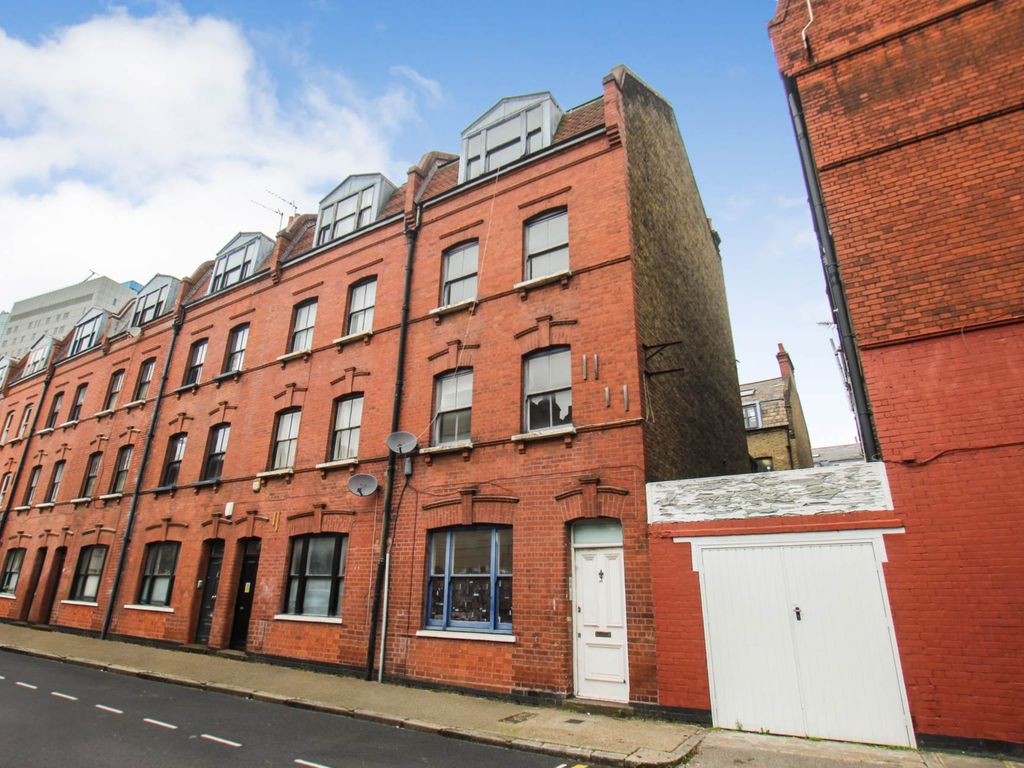 6 bed end terrace house for sale in Ashfield Street, London E1, £ ...