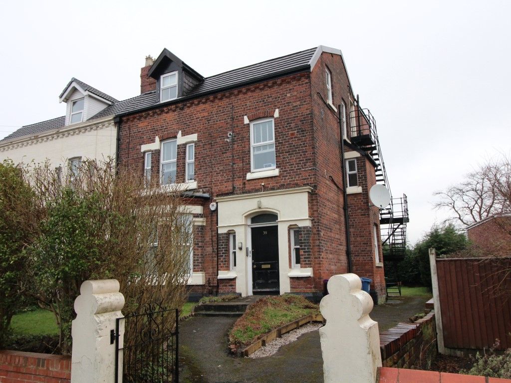 2 bed flat to rent in Staplands Road, Broadgreen L14, £750 pcm - Zoopla