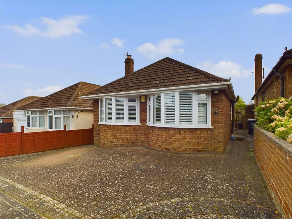 2 bed bungalow for sale in Queenswood Avenue, Boothville NN3, £345,000 ...