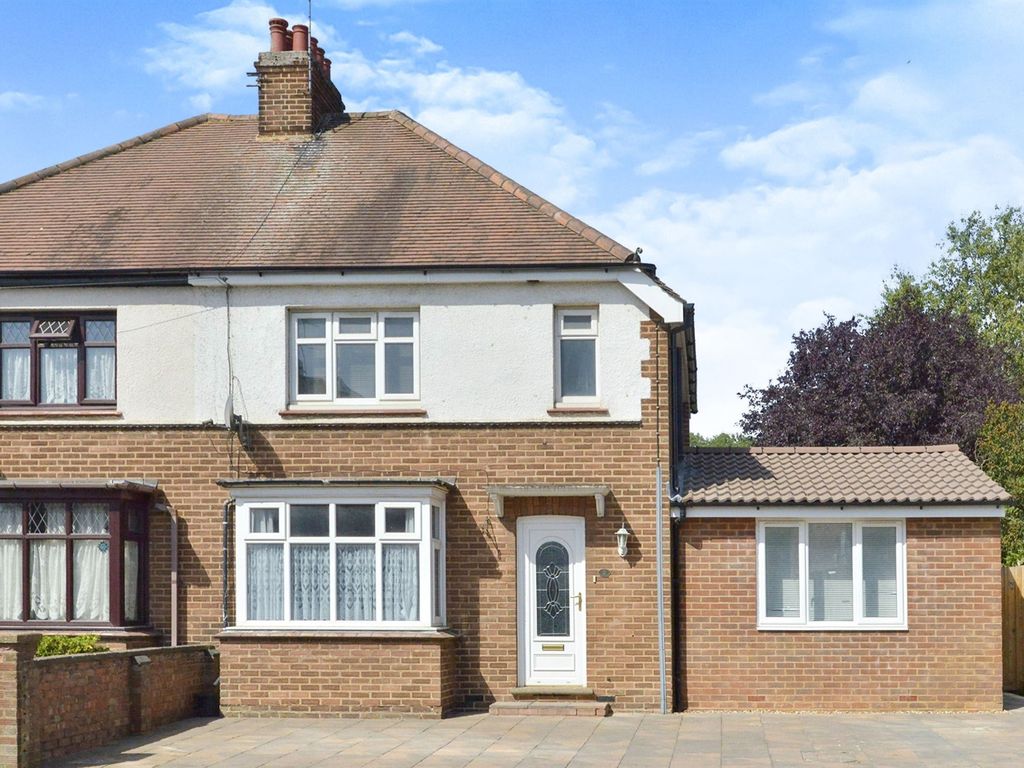 3 Bed Semi Detached House For Sale In Clifford Avenue Bletchley