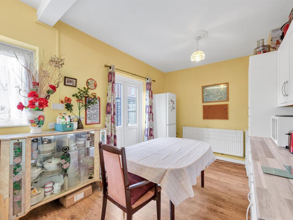 2 bed terraced house for sale in Whitefoot Lane, Bromley BR1, £385,000 ...