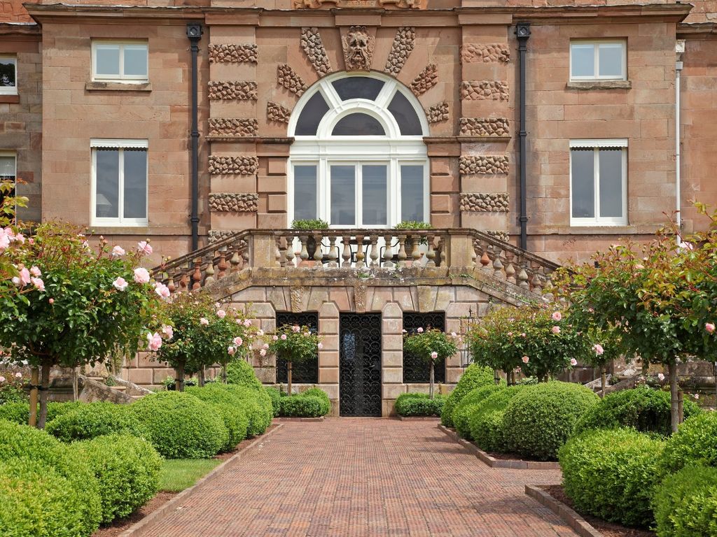 5 bed semi-detached house for sale in Burnhill Green, South ...