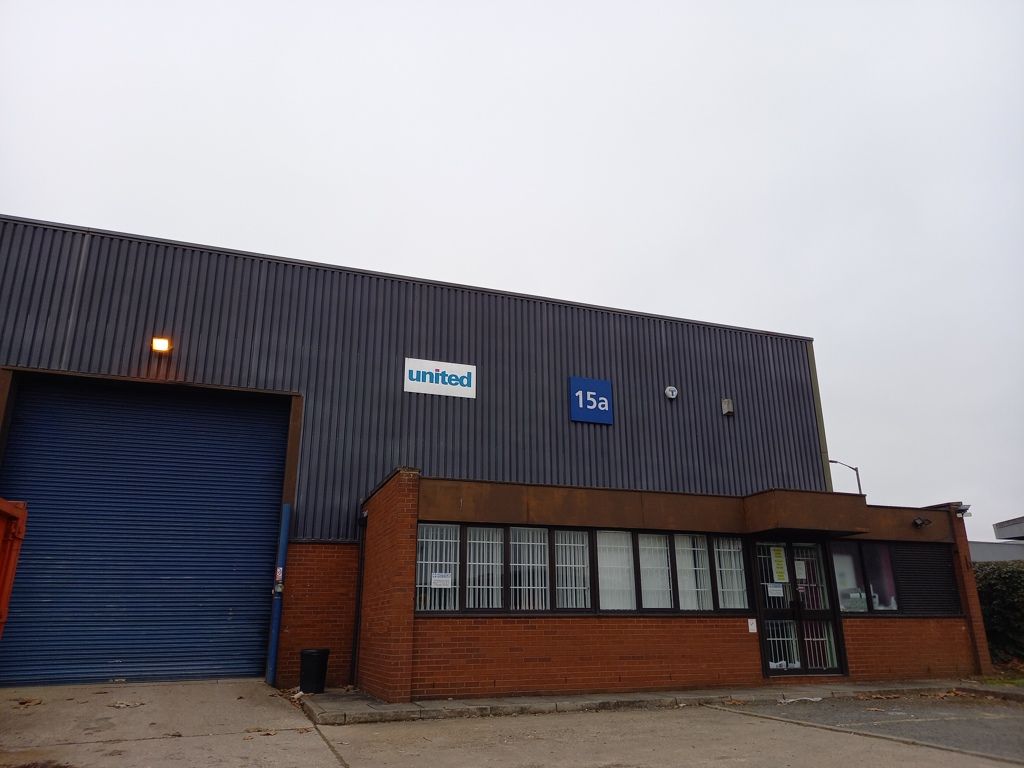 Light industrial to let in 15A Deans Road, Old Wolverton, Milton Keynes ...